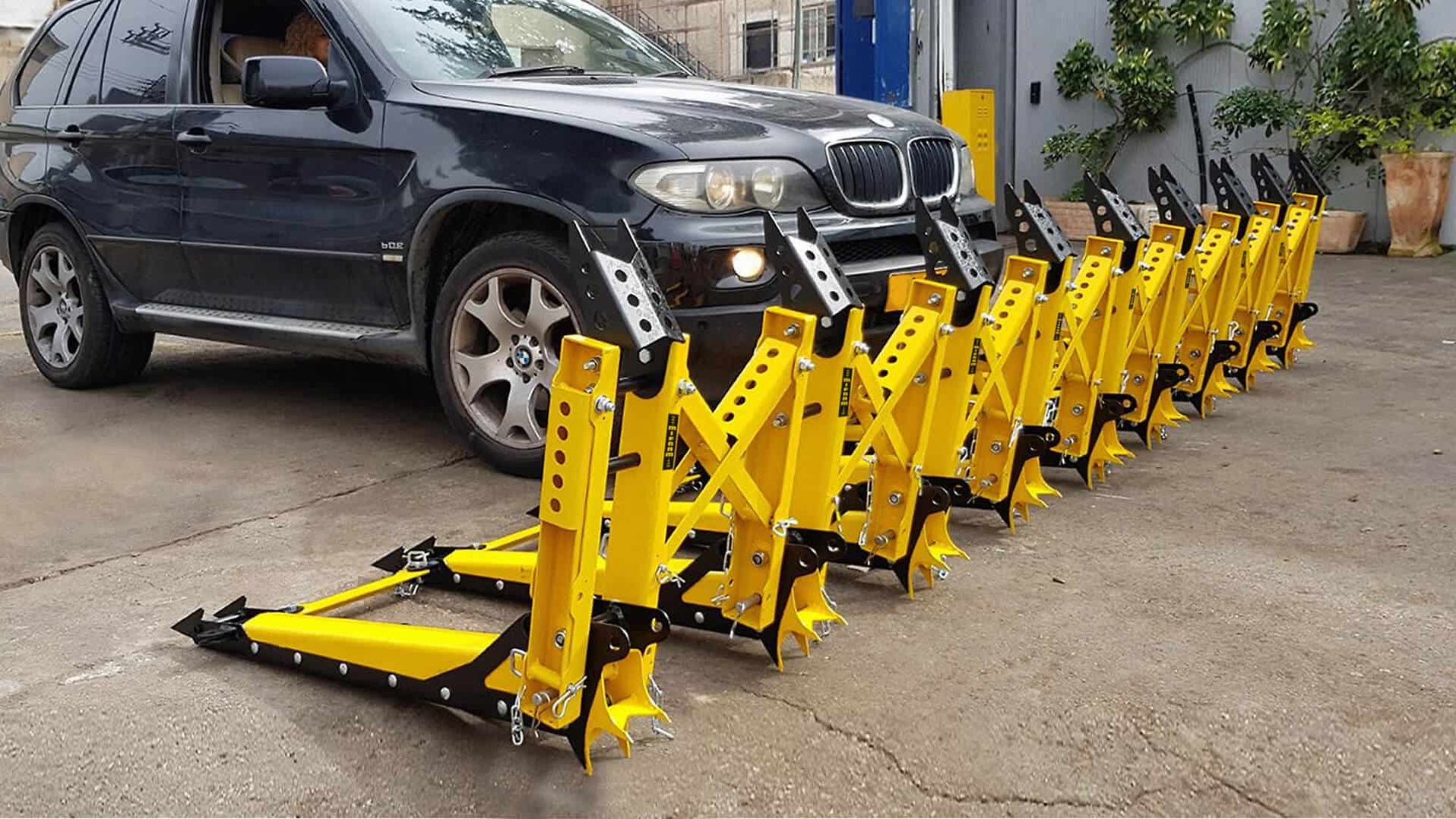 Anti-ram Safety Barrier MVB3X 3rd-gen - Mifram